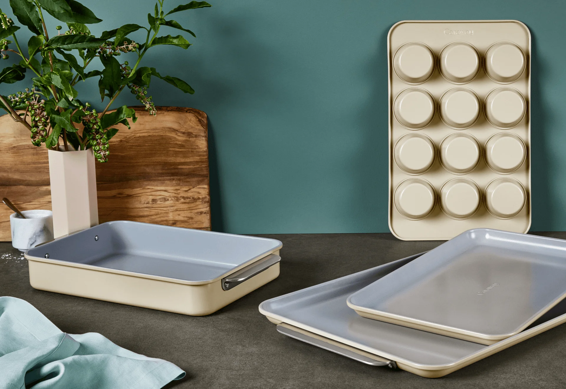7 Reasons Why Caraway’s Non-toxic Bakeware Set is Our 2022 Top Pick ...